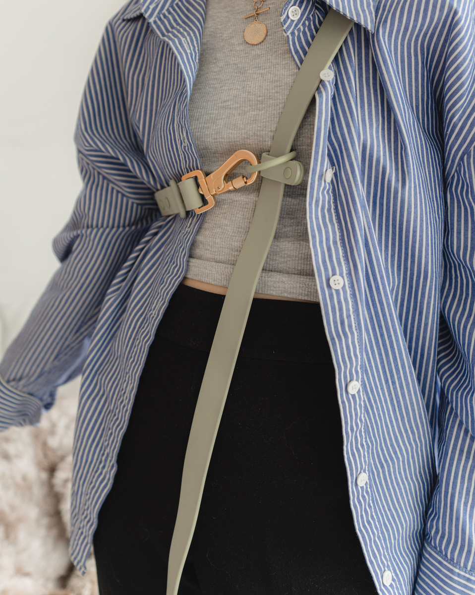 Sage Green Hands Free Waterproof Dog Leash – dexypaws